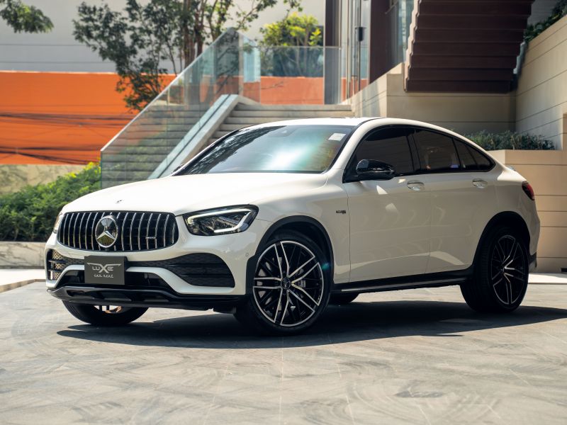 Mercedes-Benz GLC 43 AMG V6 3,000 | Luxe Car Rent